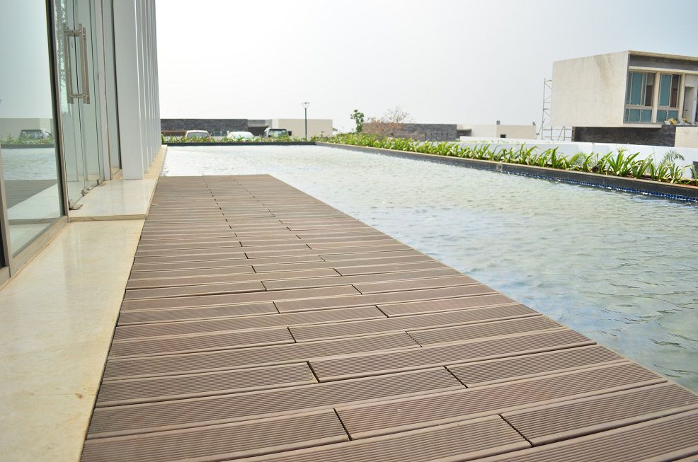 DECK FLOORS – Smart Konnect